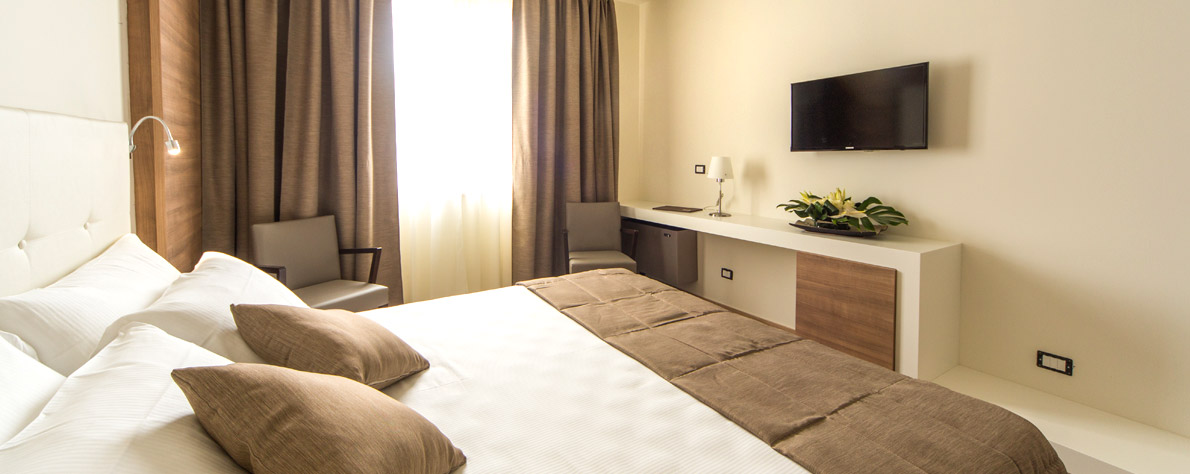 Street Hotel Comacchio - Hotel, Lounge Bar & Restaurant